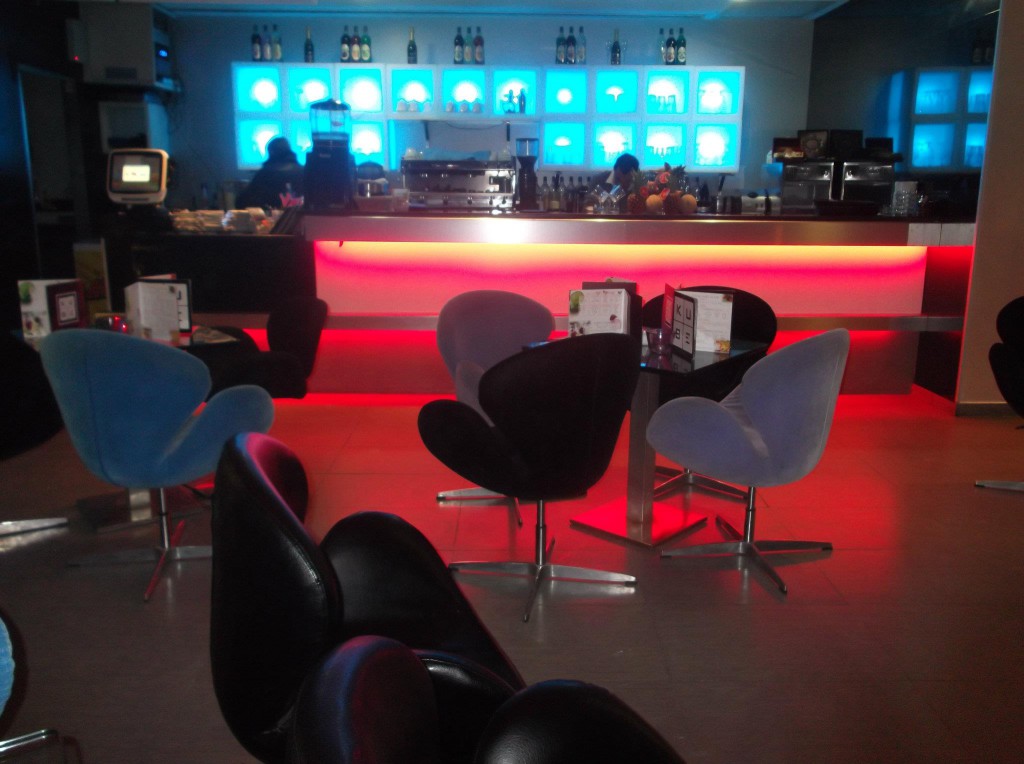 LE KUBE - Lounge Coffee - On a mangé pour vous